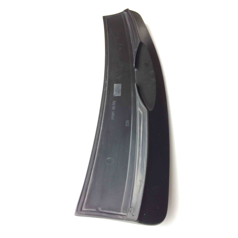 BMW e39 touring roof spoiler